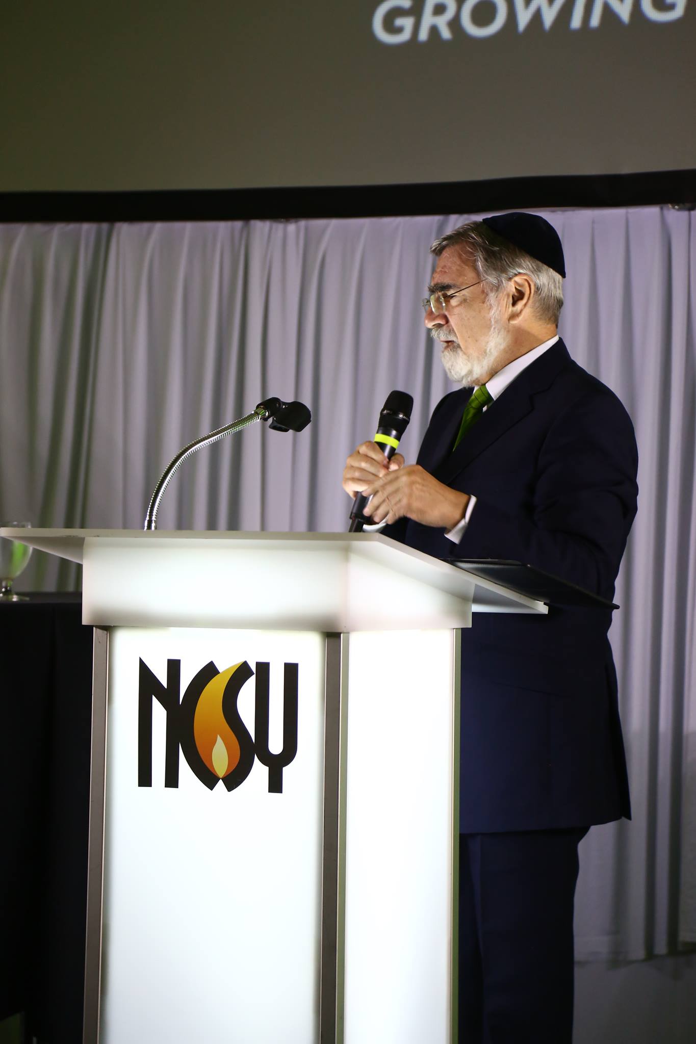 Remembering Rabbi Lord Jonathan Sacks (Original) - NCSY